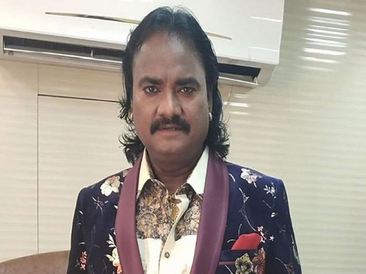 Eye on new puppet 'Mohol', singer Anand Shinde again in the field | नवीन पाेपटाचा ‘मोहोळ’वर डोळा ...