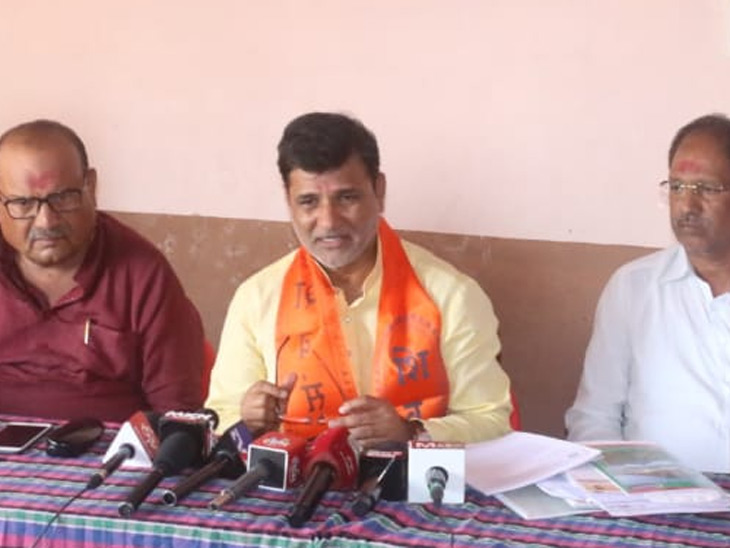 MLA Vinayak Mete Alleged 400 Crore Scam In Beed DCC Bank News And Updates