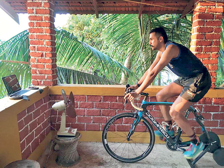 2 lakh rupees collected for laborers by cycling 644 km for 22 hours in ...