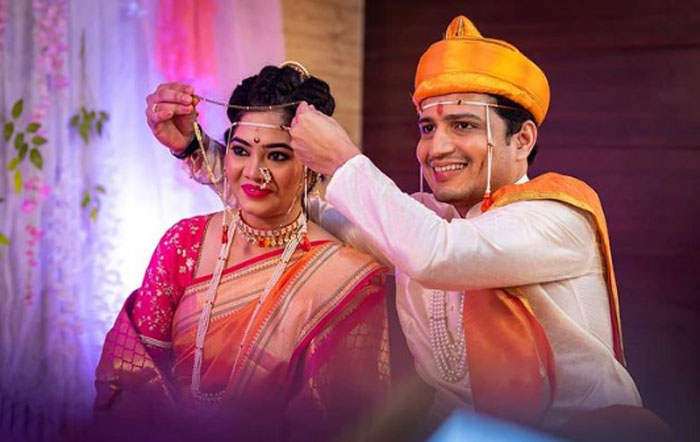 Marathi Actor Ashutosh Kulkarni tie the knot with Ruchika Patil