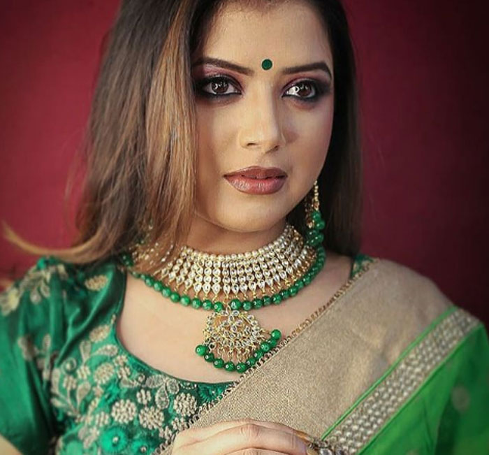 Marathi Serial Pahile Na mi Tula Fame Tanvi Mundle life unknown facts ...