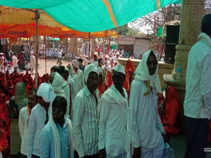 Narsi incarnates in Namdev every Pandharpur, crowd of devotees for ...