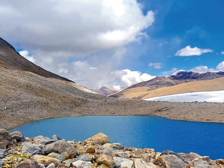 For the first time since the 1962 war, the people of Mana village ...