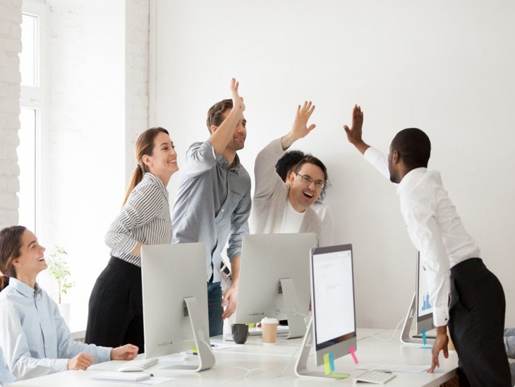 Seniors are doing 'Happy MBA' to know the happiness of the employees ...