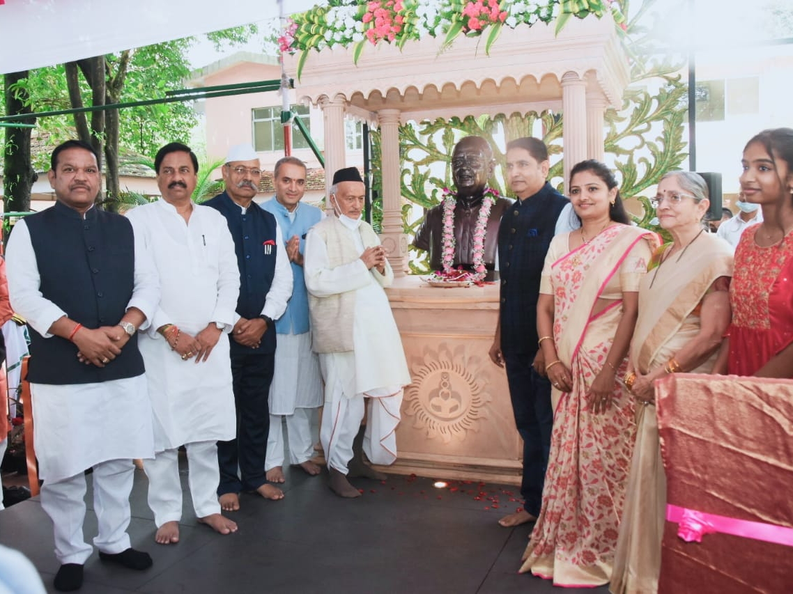 Welfare of mankind through research in Ayurveda - Statement by Governor ...