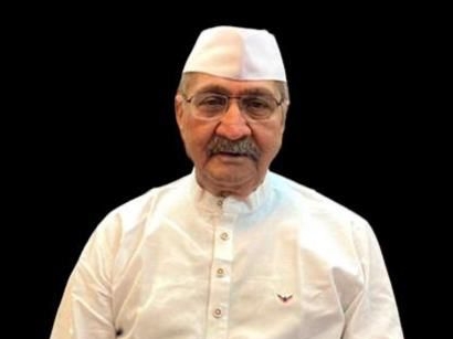 This year's lifetime achievement award Ramesh Bhandari, senior ...