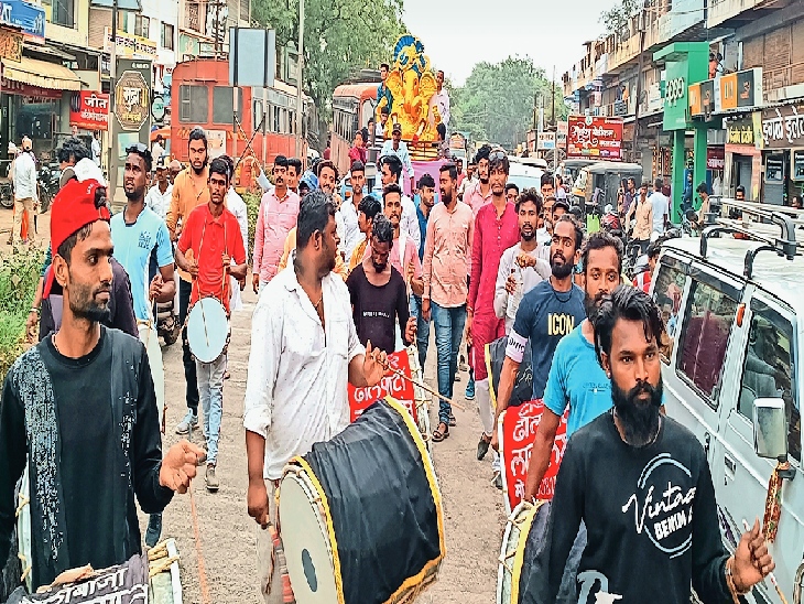 One village in 15 villages; A Lord Ganesha| marathi news
