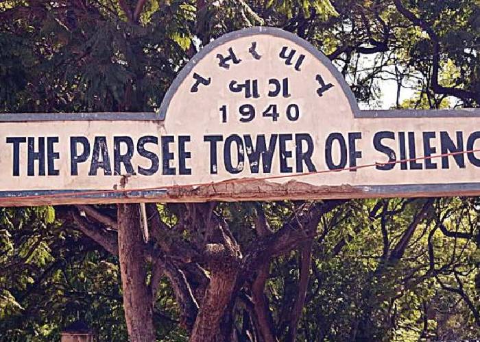 What is 'Dokhmenashini'? | How exactly funeral performed in Parsi ...