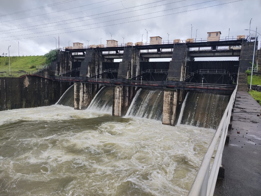 All four gates of Shahanur dam opened, alert warning from ...