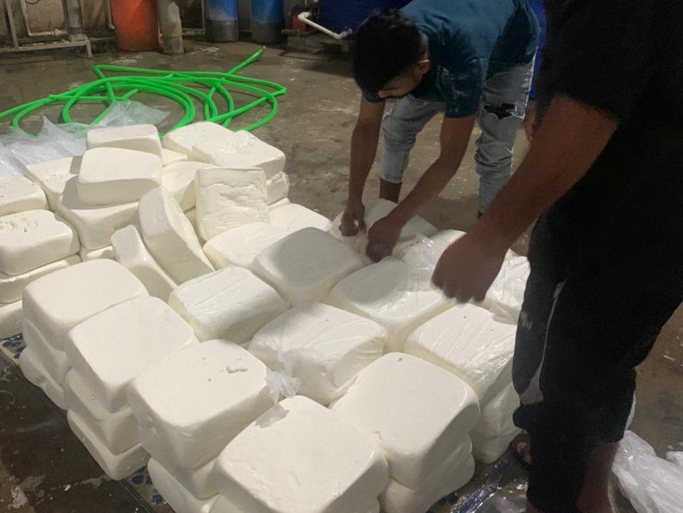 Action on factory at Kondhwa Budruk Pune | Fake paneer | skimmed milk ...