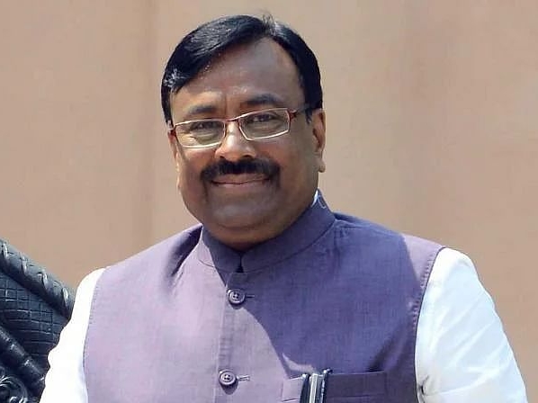 Forest Minister Sudhir Mungantiwar : Dolphin conservation in estuaries ...