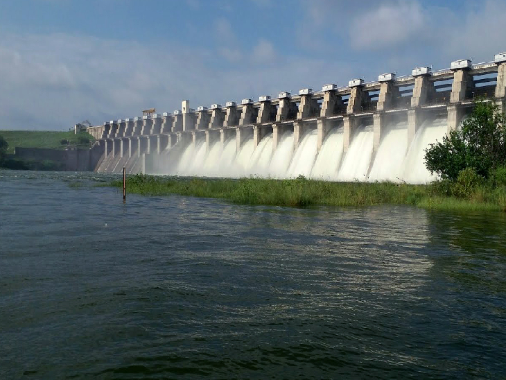 The commissioner foiled the MJP's plan to build a jack well outside ...