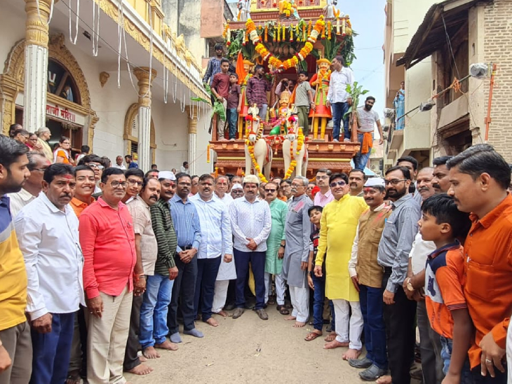 Balaji Rathotsava begins with great jubilation in Chopda; Mandiyali of ...