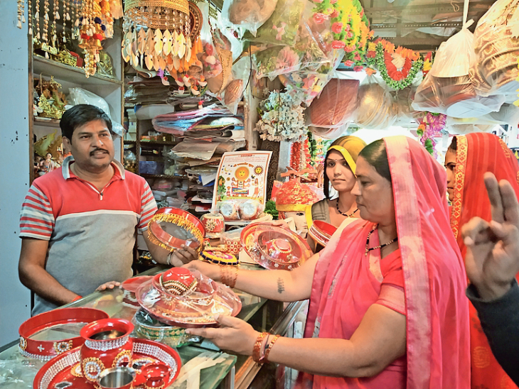 Agra's Sugar Karwa, Moti Work's Pooja Thali is preferred; Price 450 to ...