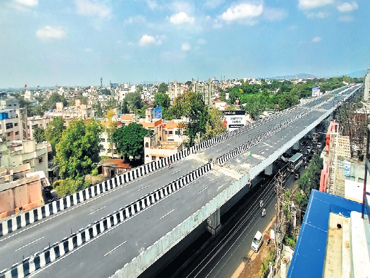 A team of 610 people built the flyover in just 670 days despite the ...
