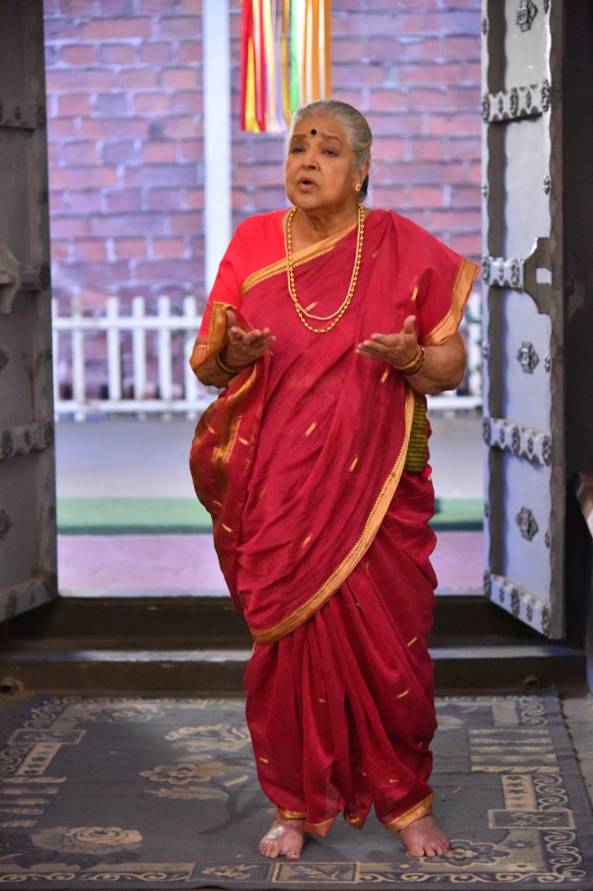 Veteran actress Shubha Khote's entry in Marathi Serial Thipkyanchi ...