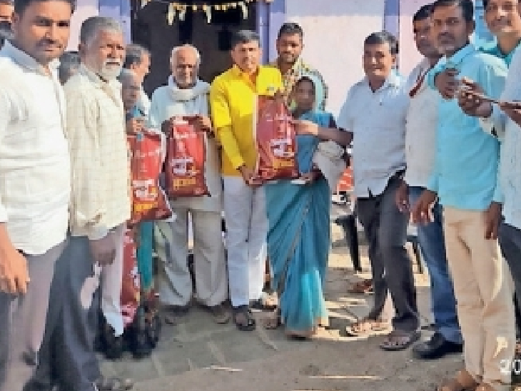 Ananda ration kit was distributed to the villagers of Nakalgaon ...
