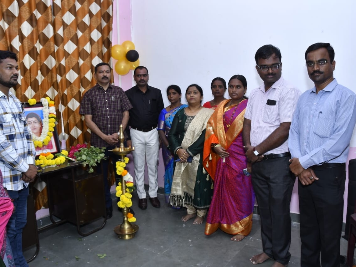 Gender Resource Center in Solapur, a pilot project to address women's ...