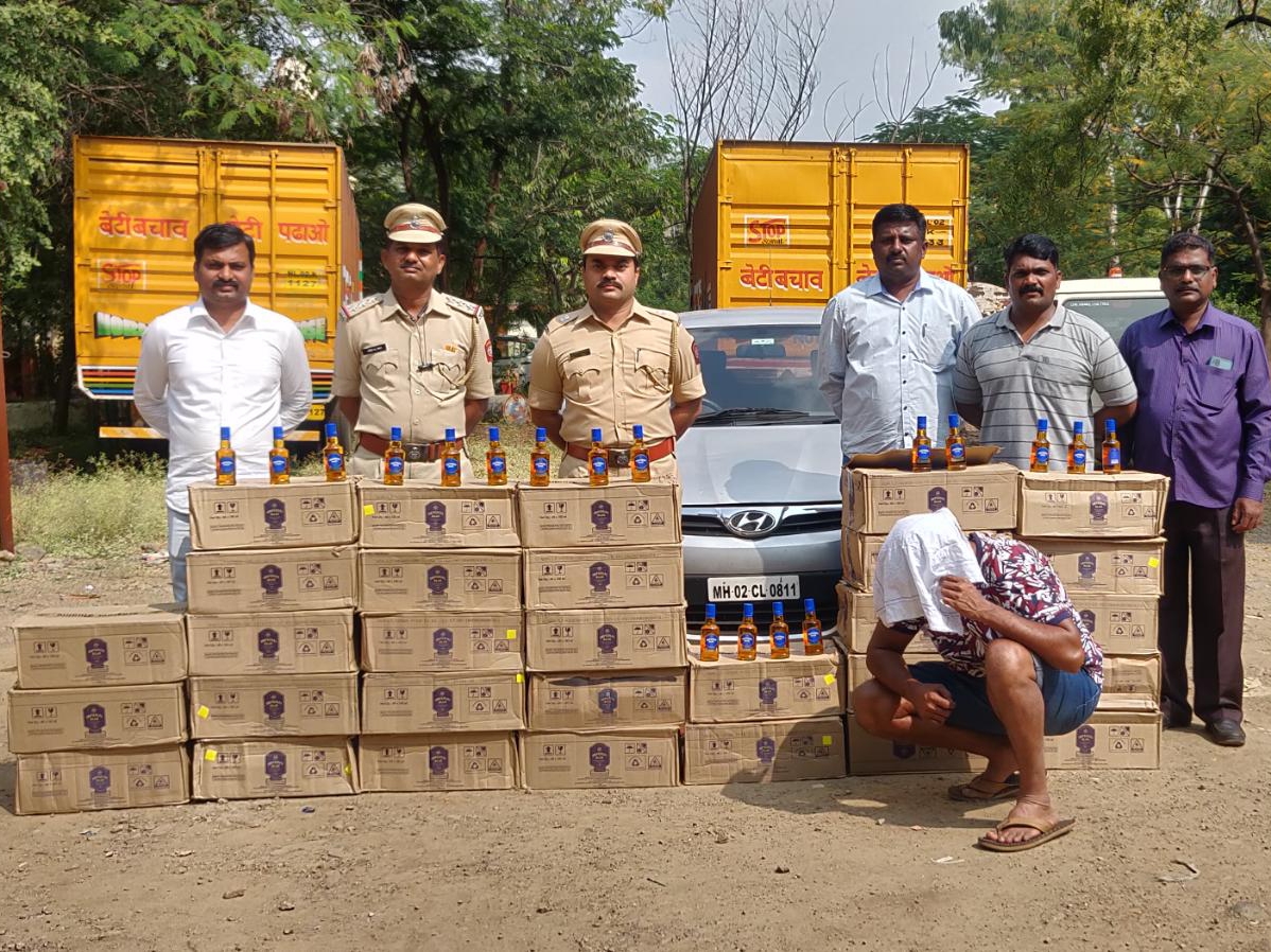 Goa Liquor worth two and a quarter lakh seized from the car, action of ...
