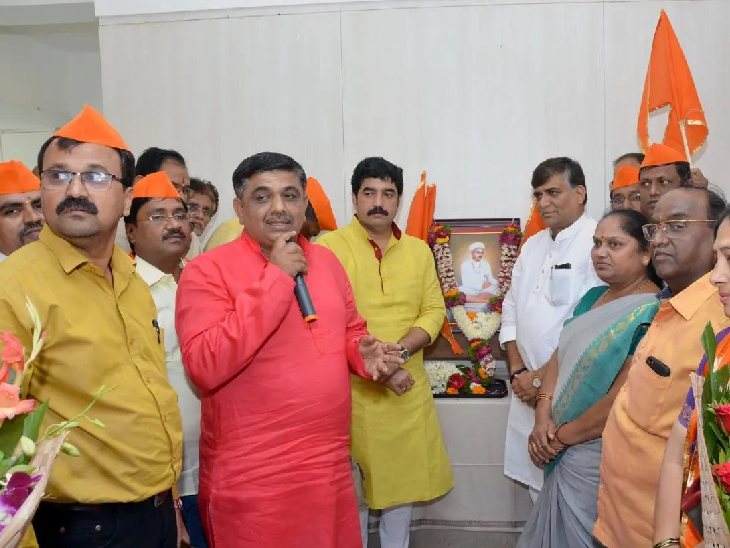 Puja today by Tilvan Teli Samaj; Sermon by Maharaj on the death ...