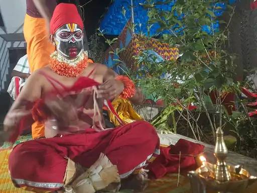 Bhoot Kala Tradition Karnataka; Kantara Film | Mangaluru Karnataka ...