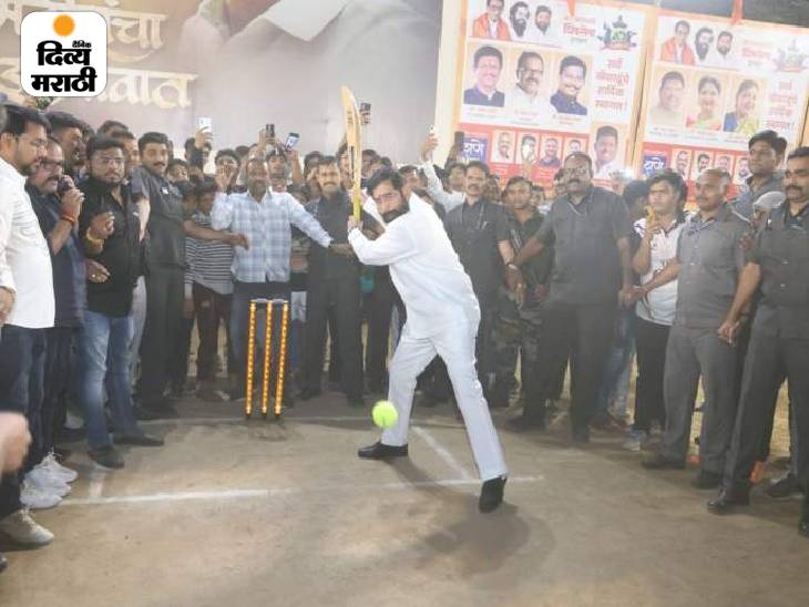 Eknath Shinde Playing Cricket; Dharmaveer Anand Dighe Saheb Chashak 2023 | Thane | Eknath Shinde ...