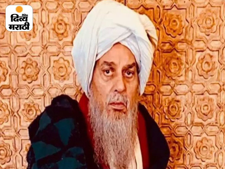 Dharmendra will be seen in the role of Sheikh Salim Chishti in 'Taj ...