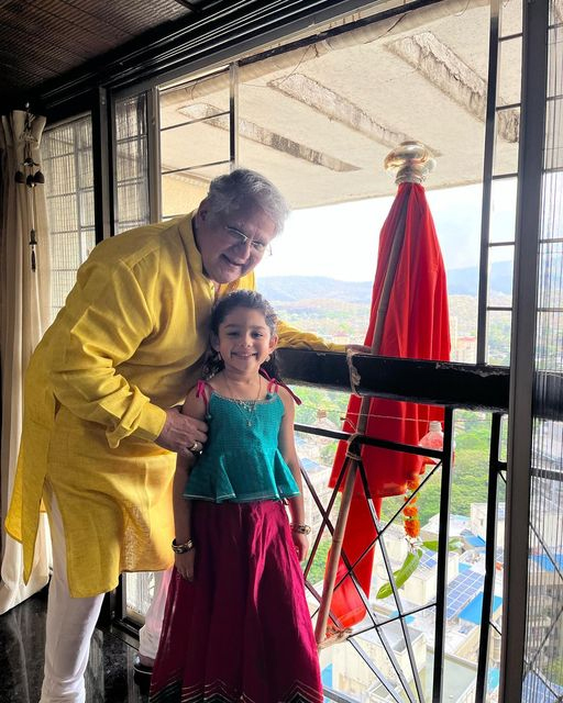 Amruta Khanvilkar Celebrates Gudi Padwa; Celebrity Gudhi Padwa Photos ...