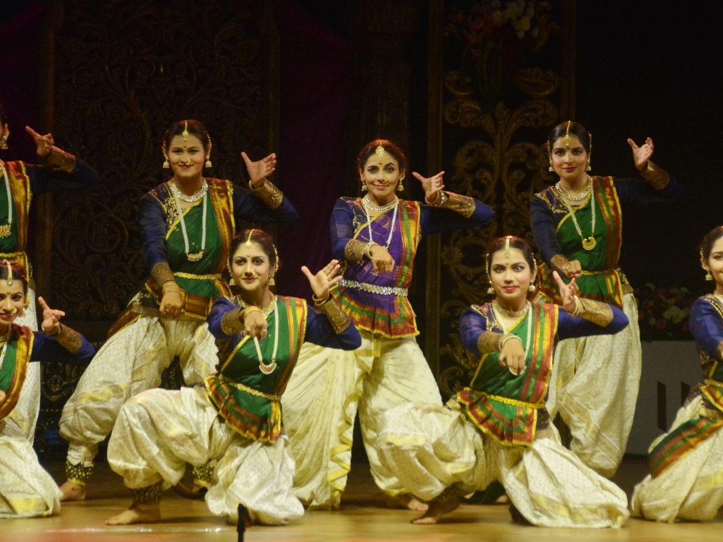 Sharvari Gemini Dance | Dagdusheth Halwai Public Ganpati Trust Program ...