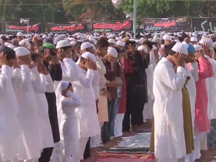 Ramadan Eid in india | Offered Fajr Namaz, People Are Congratulating ...