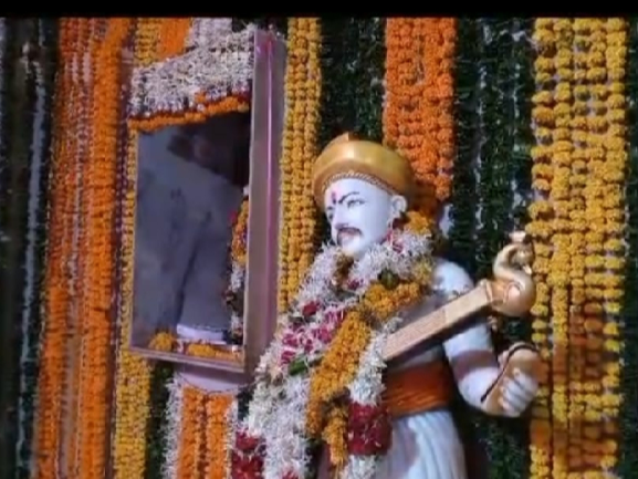 Flood of devotees in Narsi Namdev, 3 lakh devotees took darshan, 80 ...