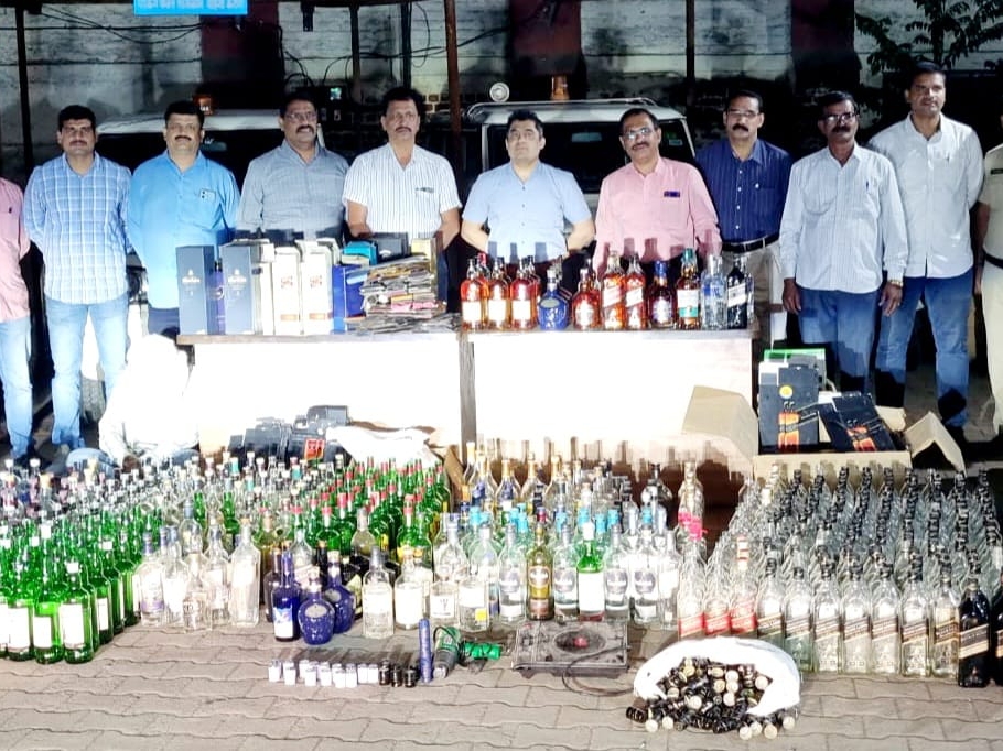 Fake scotch factory busted by Excise Department; Action on Dehu Road ...