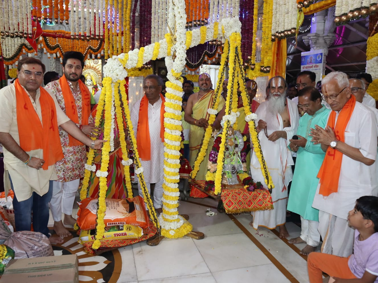 Organized by Shree Mahalakshmi Mandir Sarasbagh on the occasion of 40th ...