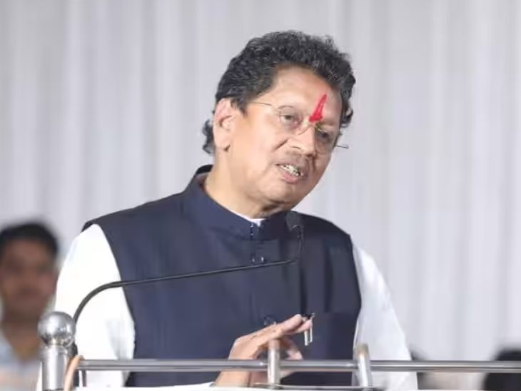 Minister Deepak Kesarkar criticized the Thackeray group Ubatha ...