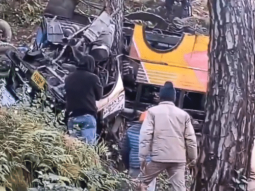 Bus falls into 100-meter deep gorge in Uttarakhand