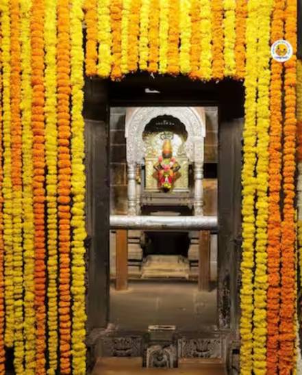 Marriage ceremony of Vitthal Rukmini Mata on the occasion of Vasant ...