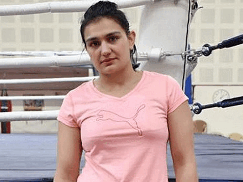 International Boxer Sweety Bora Controversy Husband Deepak Hooda ...