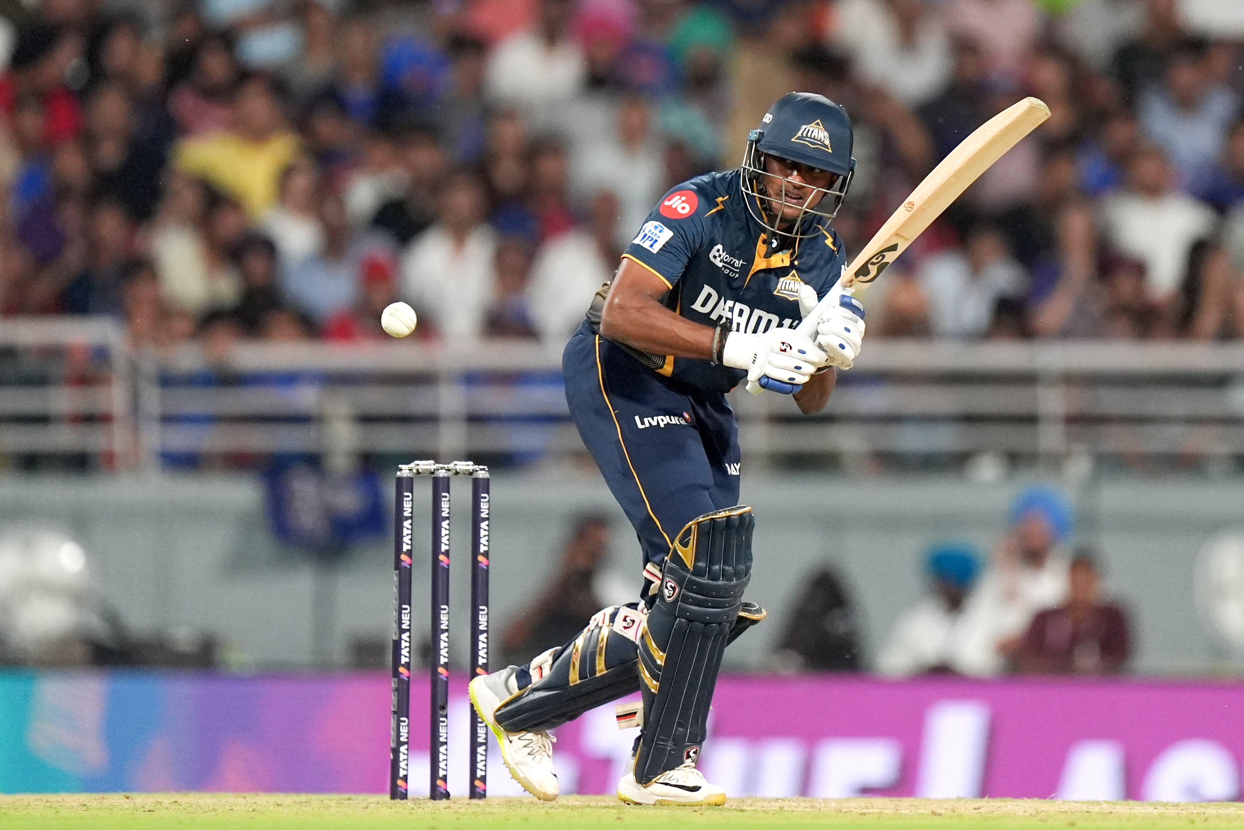 Rohit Sharma; IPL Eliminator 2025 MI Vs GT LIVE Score Update ...