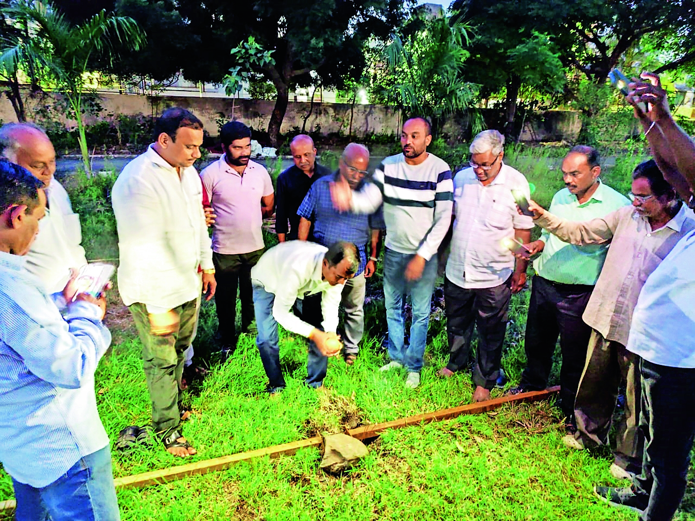 10 tons of Shadu soil arrived in the city from Pen, employment fair ...