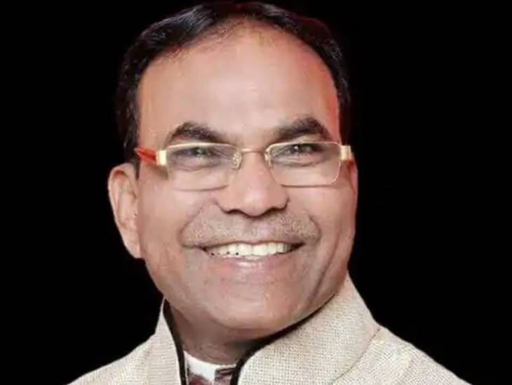 RPI leader Prakash Londhe and his son Deepak arrested; Crimes against ...