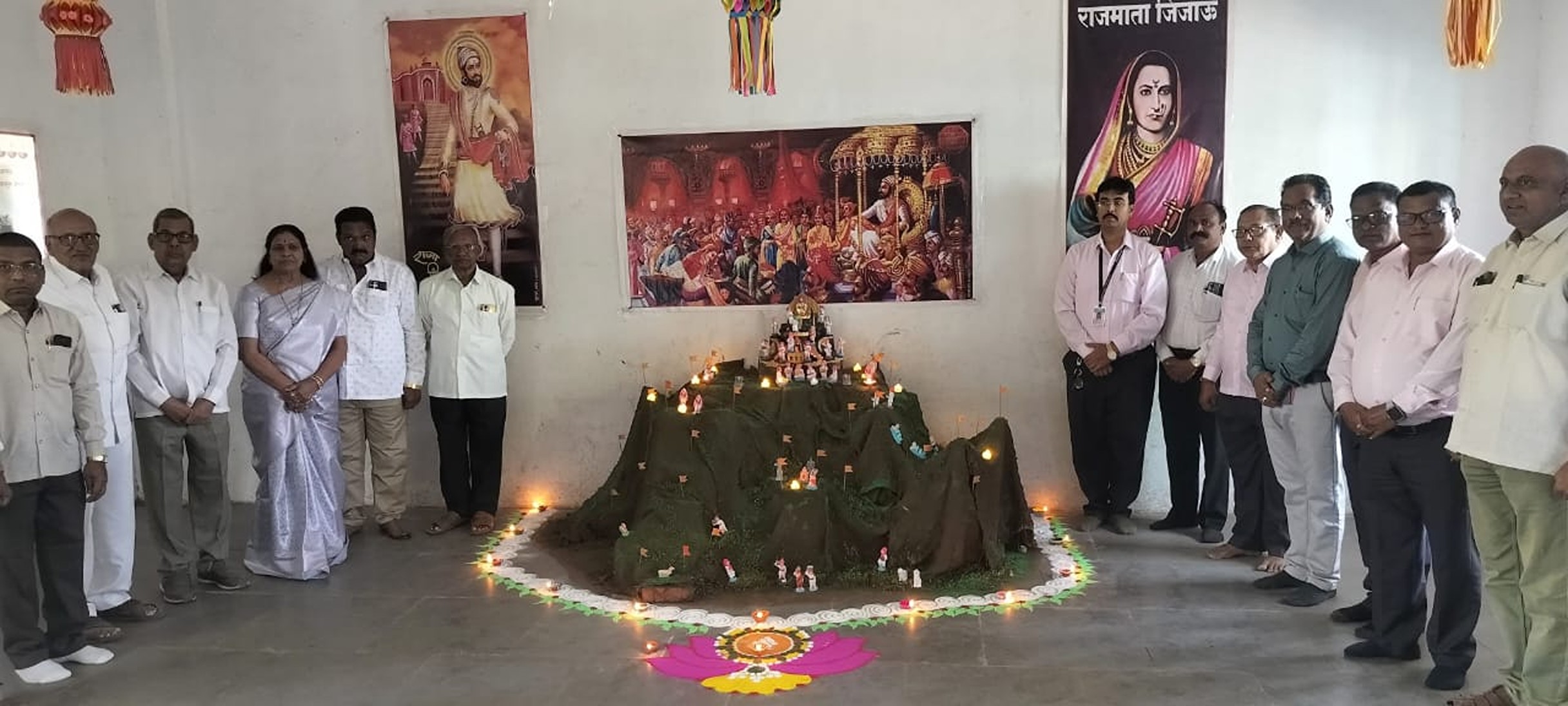 School students built forts, courtesy of Principal Bhaisaheb G.H ...