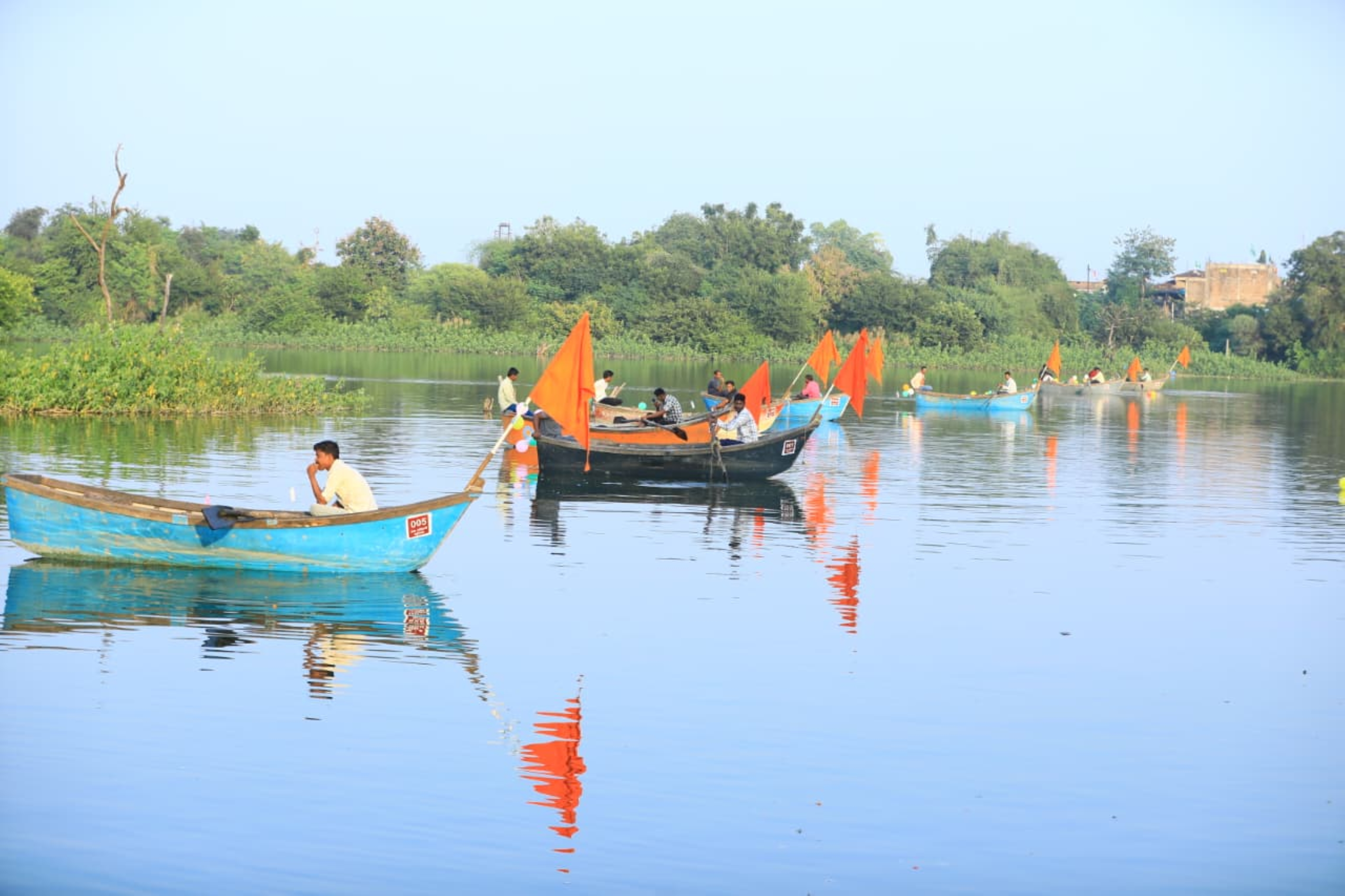 Boat race kicks off Amba Rukmini festival in Kaudanyapur | नौका ...