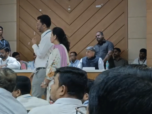 Maharashtra Mayor Reservation Draw | 15 Cities Get Womens Rule