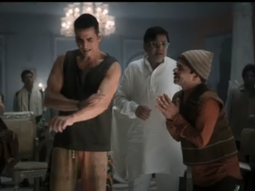 Akshay Kumars Bhut Bangla Trailer Out; Rajpal Yadav & Paresh Rawal Return