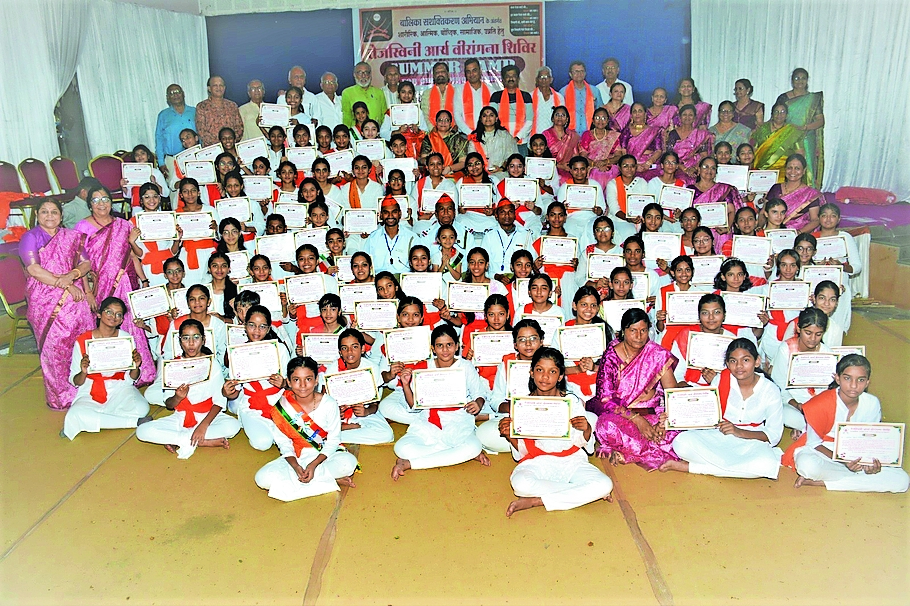Vedic ritual sacrifice of 101 brilliant girls in Purushottam month ...