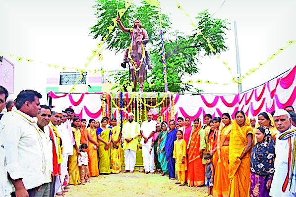 Ahilyadevi Holkar's statue unveiled at Takli Jivarag