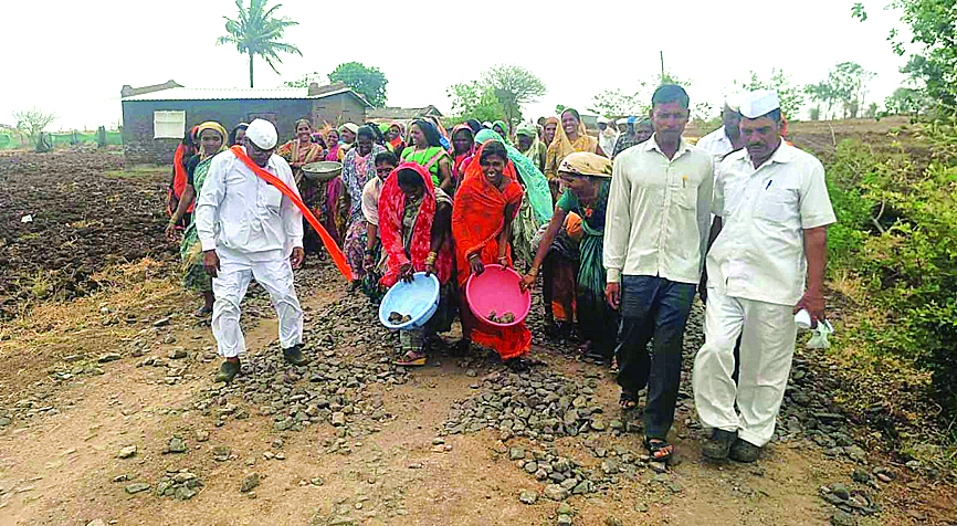Protest for Vani road, which has been stalled for five years, travel is ...