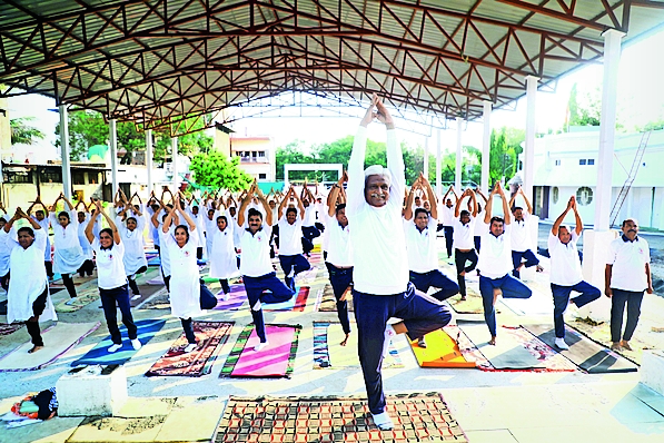 Yoga practice demonstration on the occasion of International Yoga Day ...