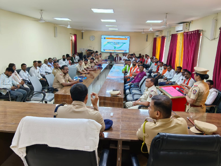 Hingoli SP Nilabh Rohans Big Step For Student Safety | School Van Auto ...