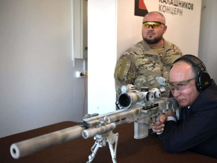 He was testing the Kalashnikov-designed Chukavin sniper's rifle, SVCh ...